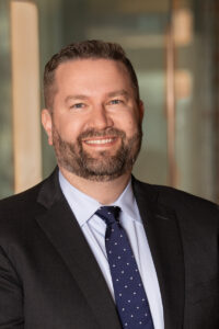 Navigators Global | ABOUT